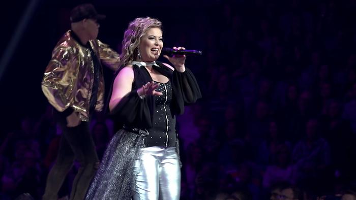 Krone 6 Opening Medley (Live at Sun Arena @ Time Square, Pretoria, 2019 ...