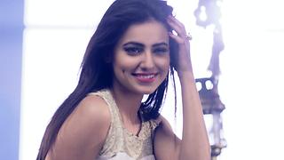 Bas Tu Song Download by Roshan Prince – Bas Tu @Hungama